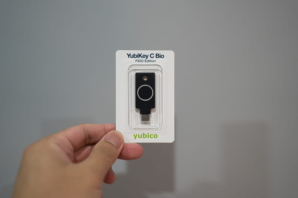 รีวิว Yubikey C Bio ตัวใหม่ มีลายนิ้วมือแล้วนะ - Arnondora